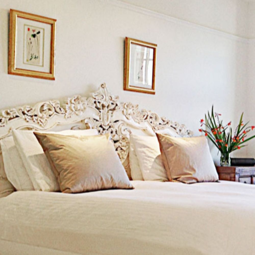 French Rococo Bed (Antique White)